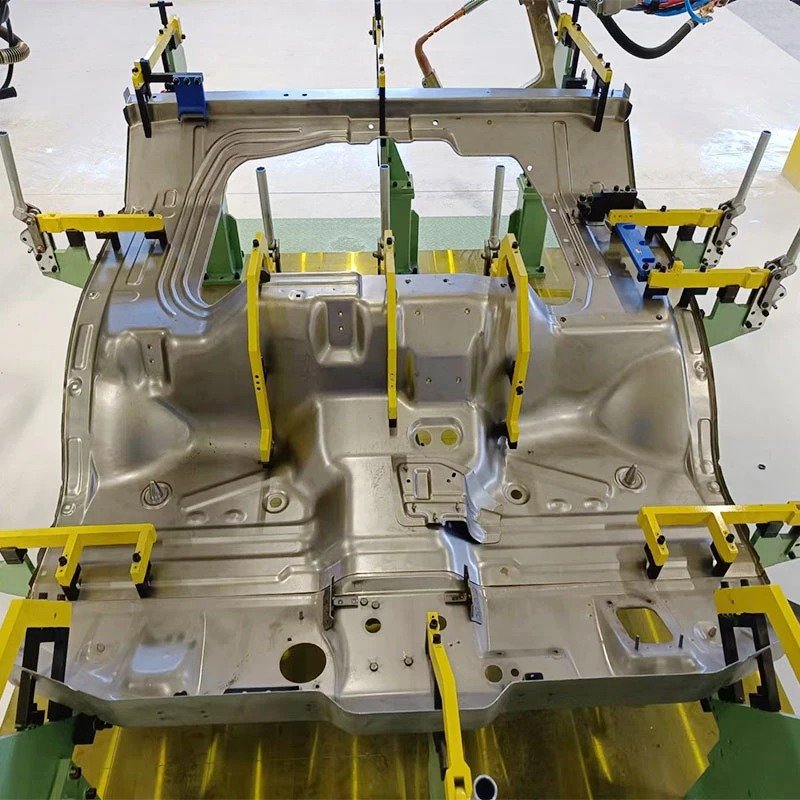 Automatic Electric Vehicle Minivan Body Welding Fixture - favamill.com